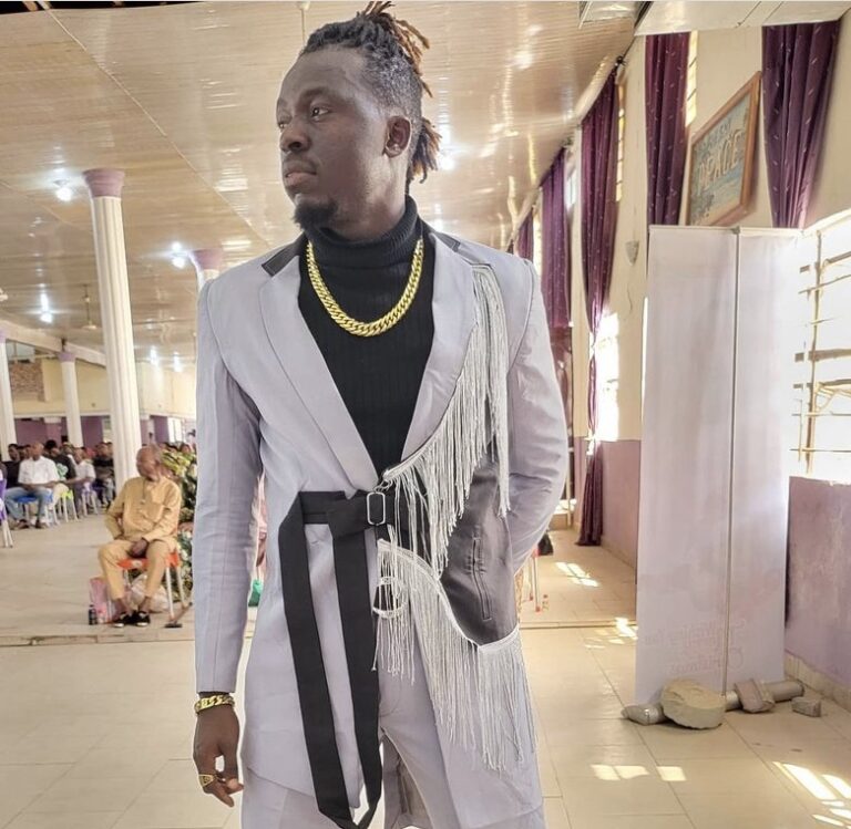 Akpororo Biography, Real Name, Age, Career and Net Worth - Contents101