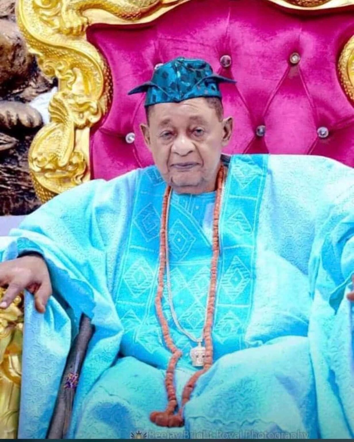 Alaafin of Oyo, Lamidi Olayiwola Adeyemi III Biography, Age, Career and ...