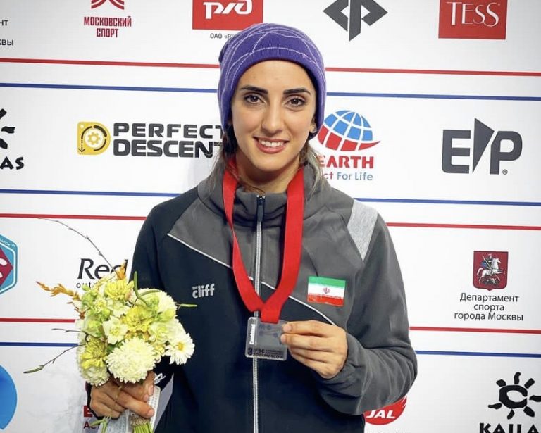 Elnaz Rekabi Biography, Age, Education, Career and Net Worth - Contents101