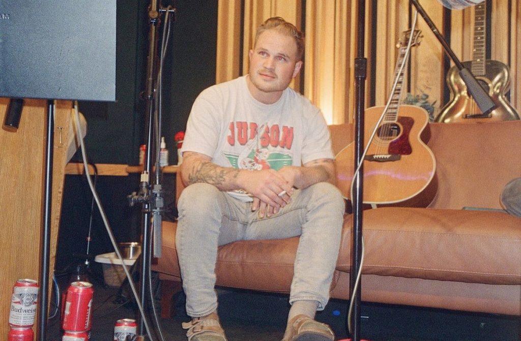 Zach Bryan Biography, Age, Career and Net Worth – Contents101