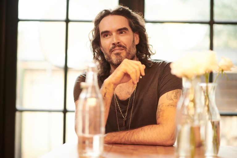 Russell Brand Biography, Age, Education, Career and Net Worth – Contents101